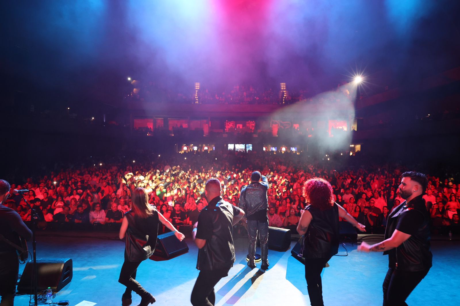 Zacarías Ferreira Agota Las Entradas Del Coca Cola Music Hall En Puerto ...