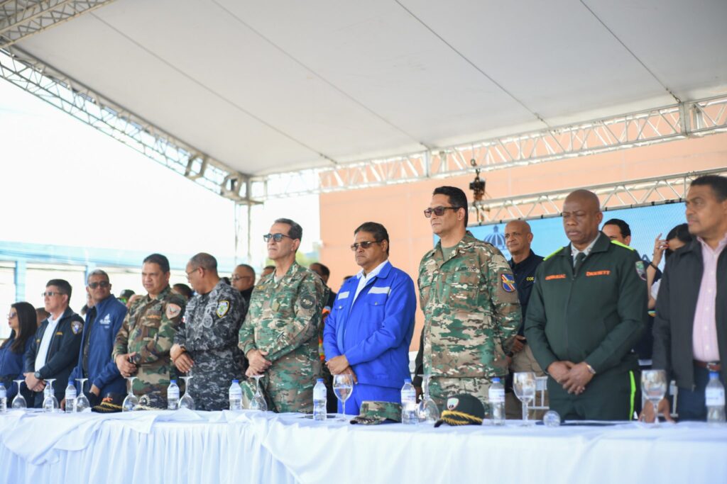 DAEH Dispone De Más De 570 Ambulancias En Operativo Conciencia Por La ...