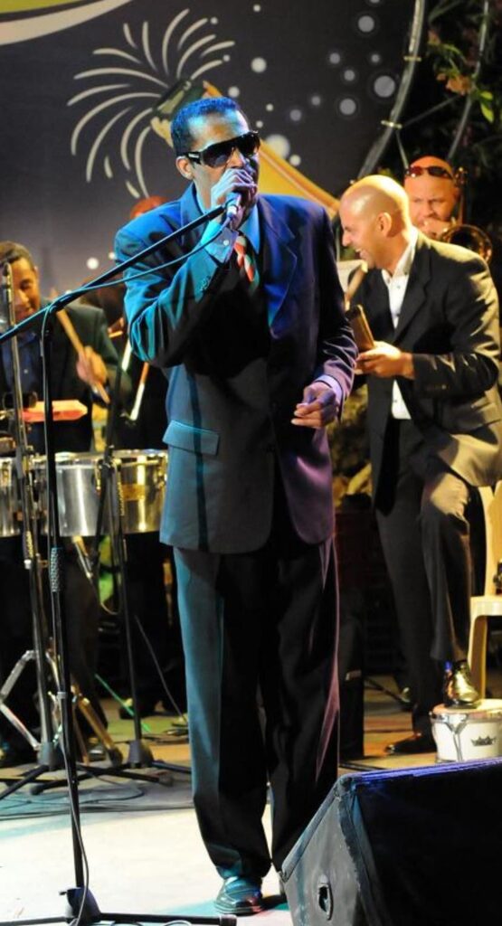 Raulín Rosendo Lanza Disco Con La Producción De Mayimba Music » Express ...